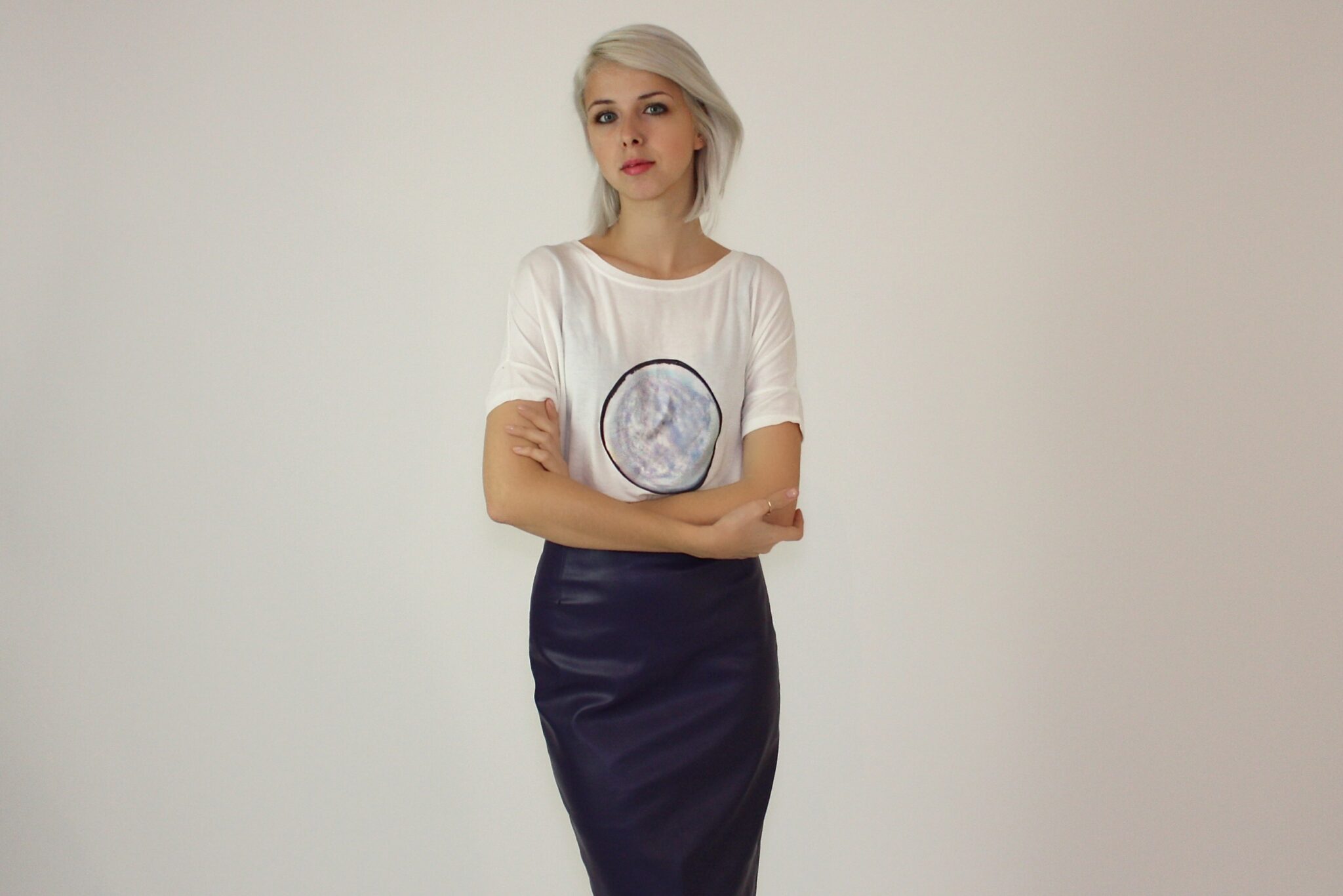 In trance per un libro d'artista di Andreea Hartea, che cerca fondi via ...