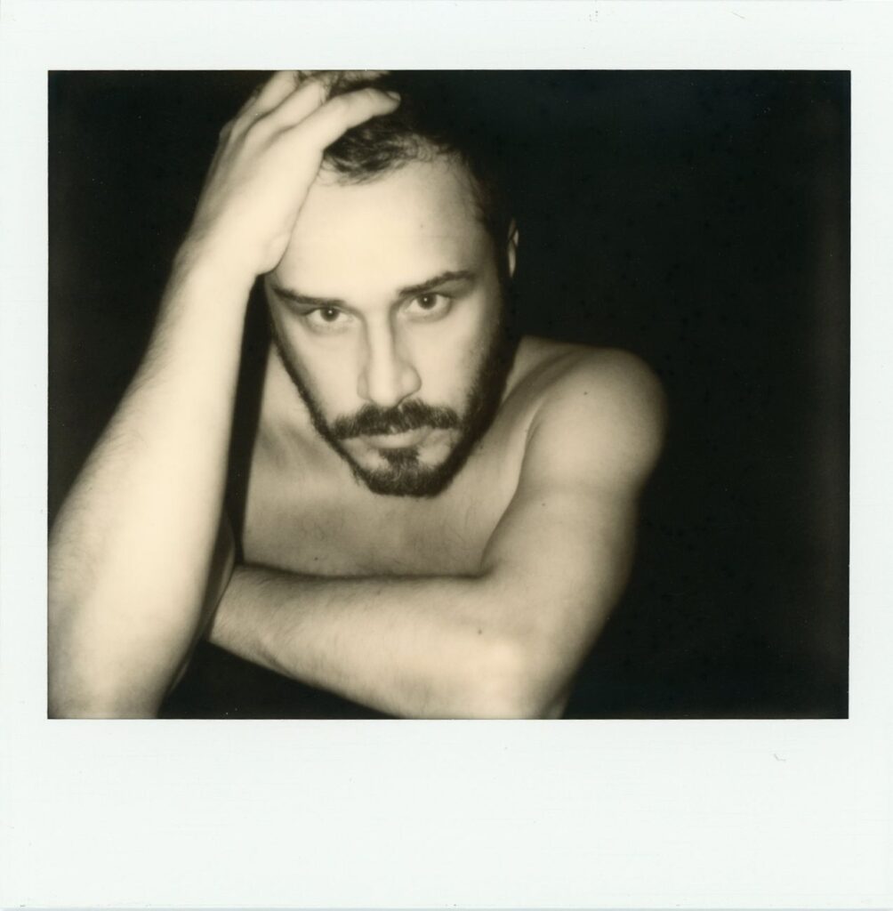 Le Polaroid sulla nudità di Christian Boaro | Artribune