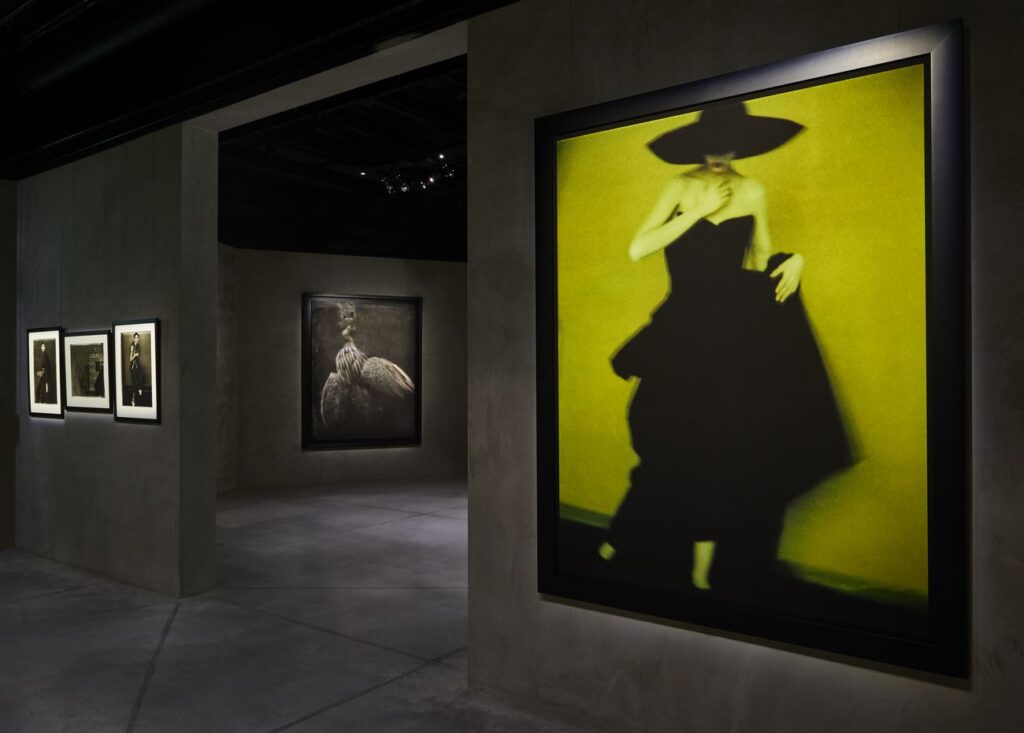 La fotografia di Sarah Moon in mostra a Milano | Artribune