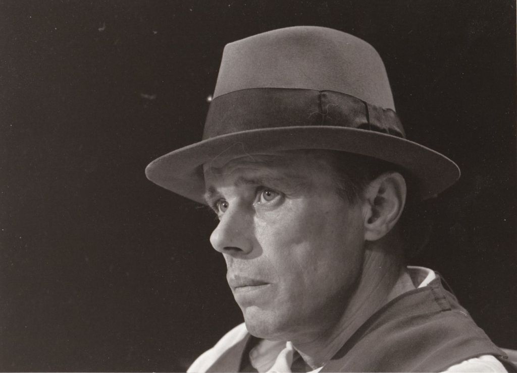 La mostra su Joseph Beuys alla Casa di Goethe a Roma | Artribune