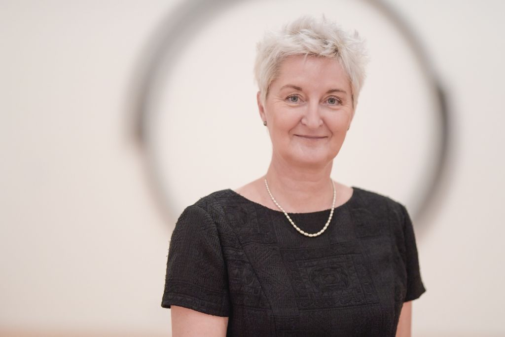 Intervista a Isabella Bertolotti, direttrice della Biennale di Lione ...