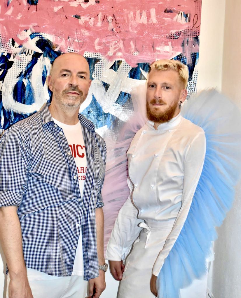 La denuncia di Selvaggia Lucarelli a Noto: le opinioni di artisti e ...