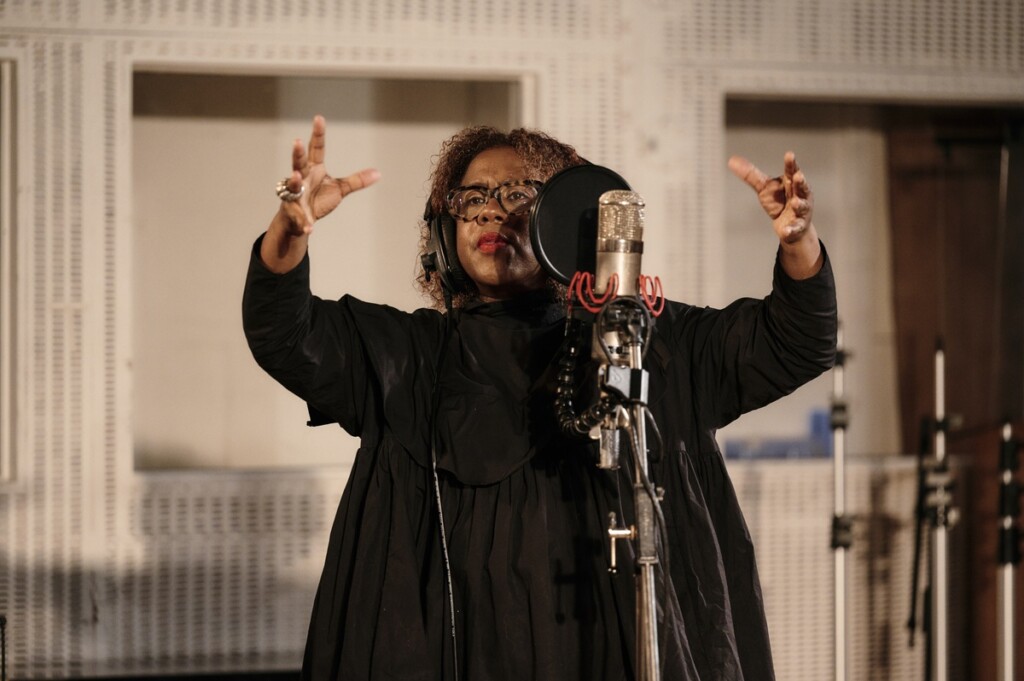 La fotografa Sarah Weal e gli scatti per Sonia Boyce