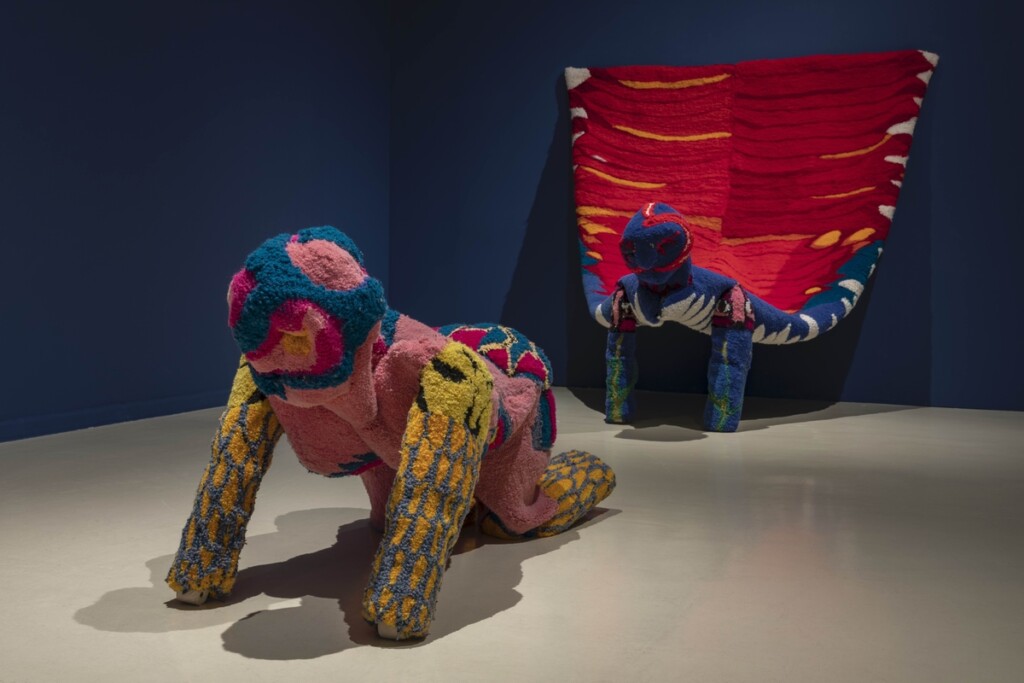 Intervista ad Anna Perach, l’artista delle sculture indossabili | Artribune