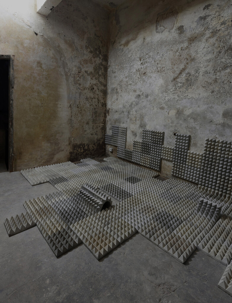 La mostra di Meletios Meletiou alla Fondazione Pastificio Cerere ...