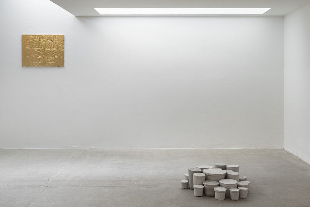 La mostra di Miroslaw Balka da Raffaella Cortese a Milano | Artribune