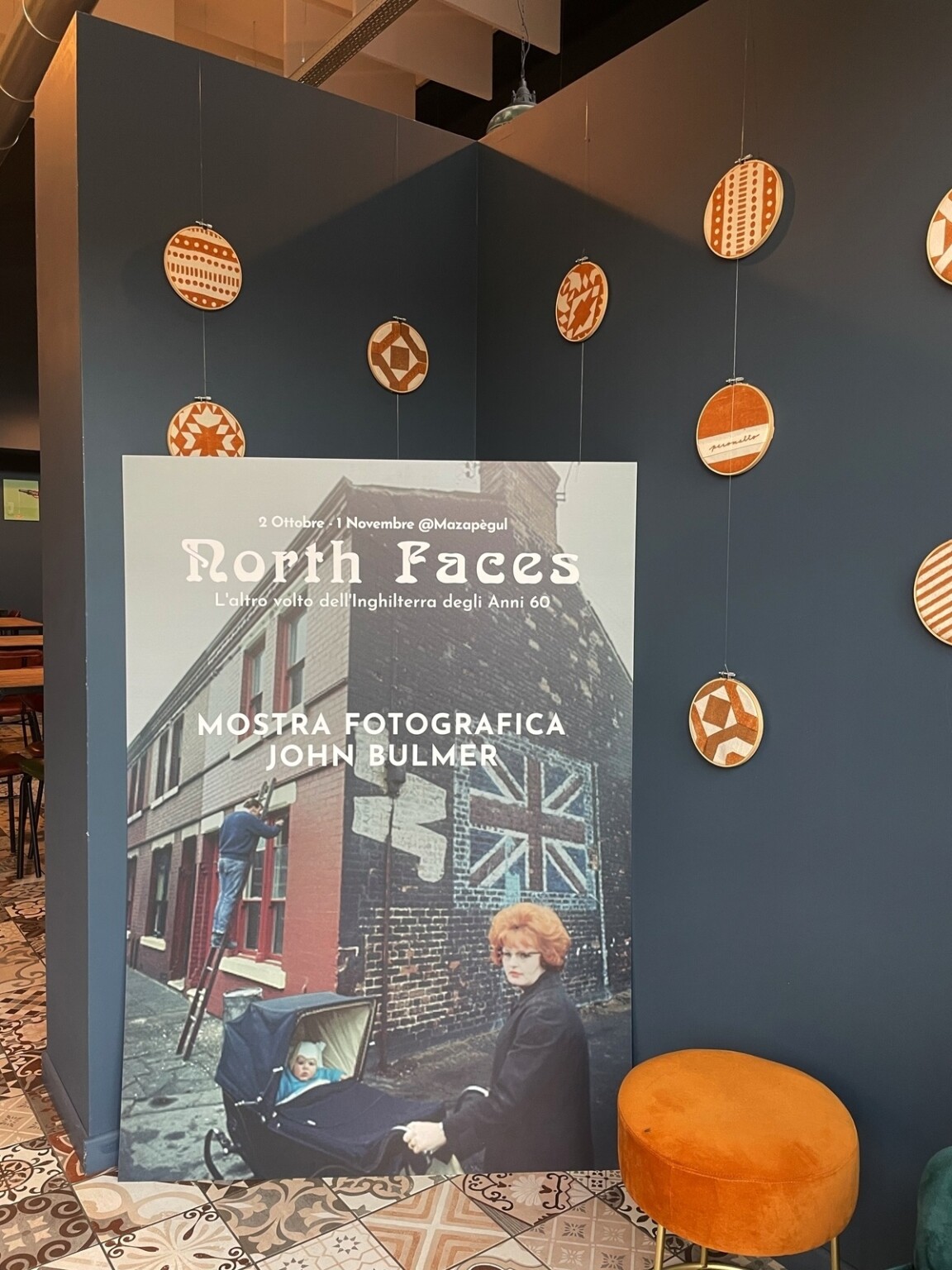 Le fotografie di John Bulmer nel birrificio Mazapégul | Artribune