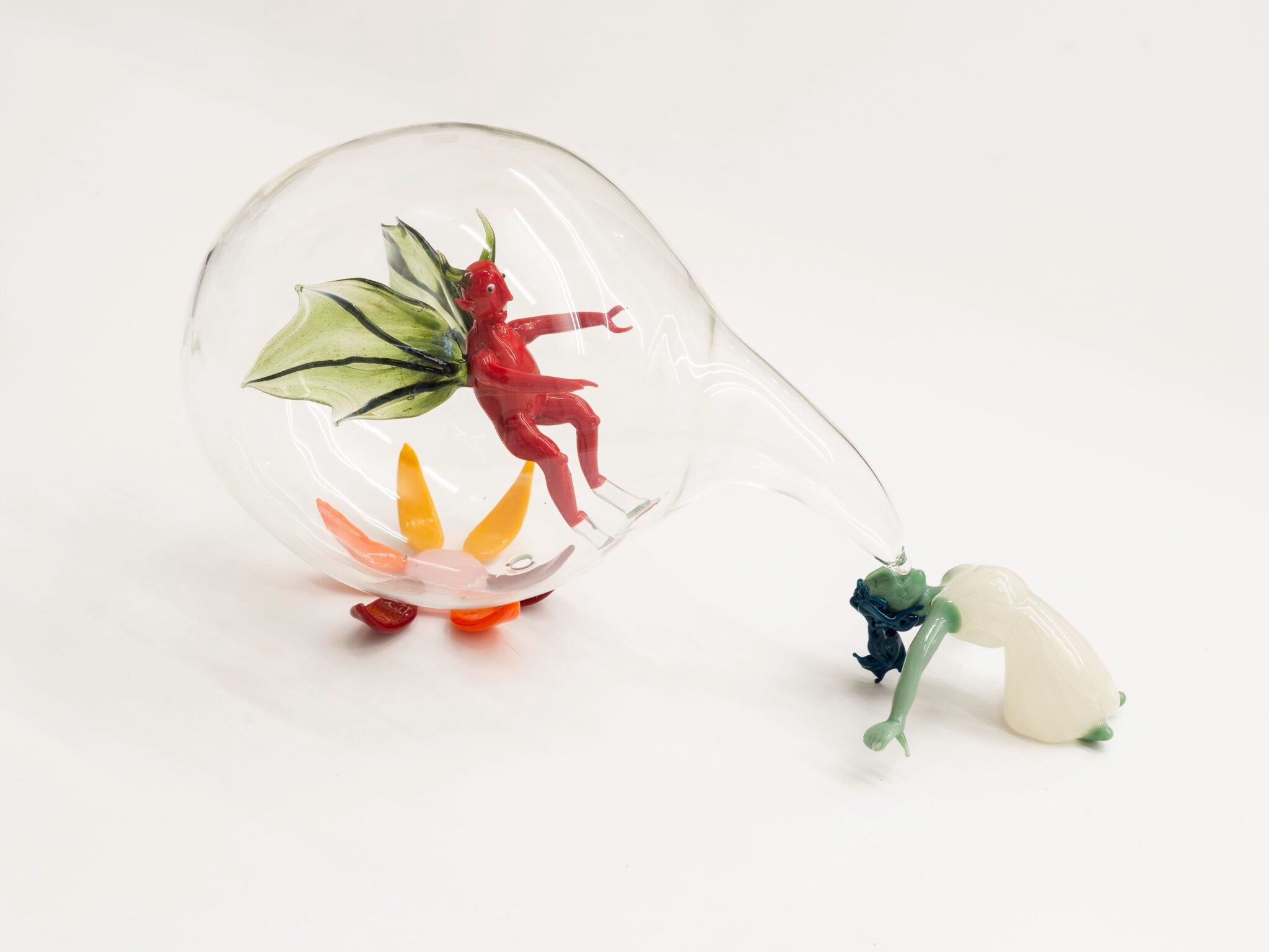 La mostra di Monster Chetwynd a Milano | Artribune