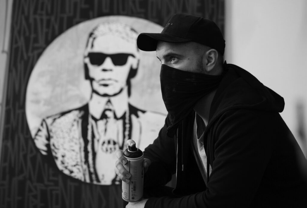 Arte e moda secondo lo street artist Endless | Artribune