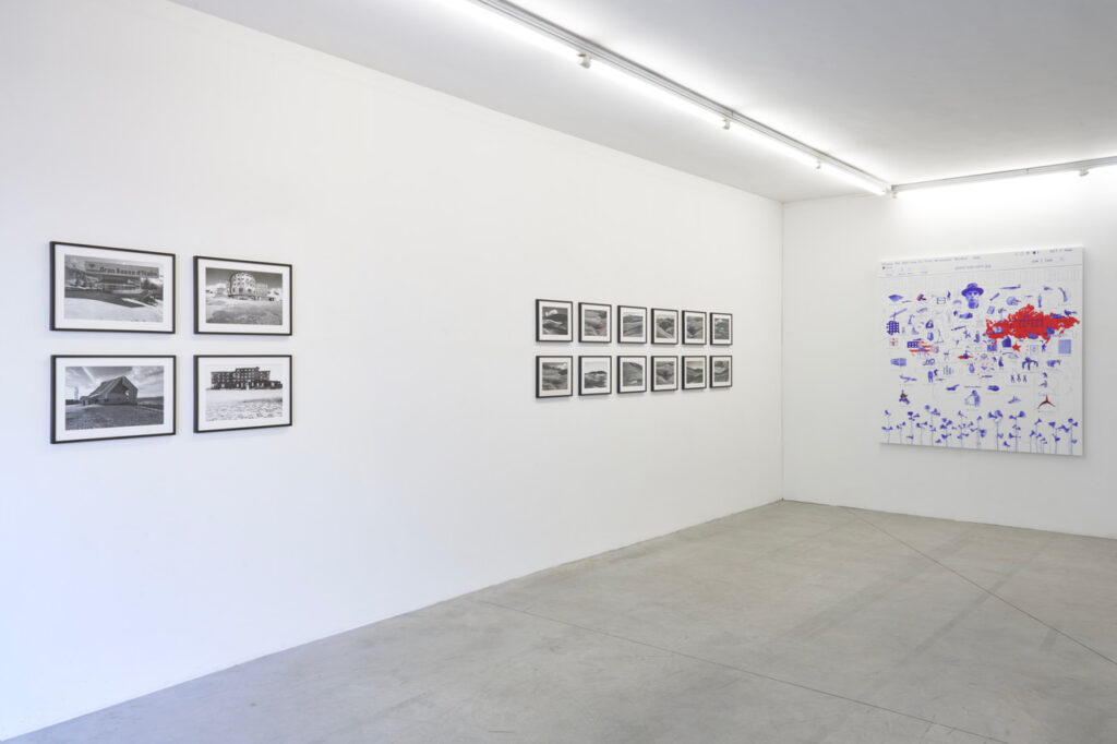 La mostra di Giuseppe Stampone da Prometeo a Milano | Artribune
