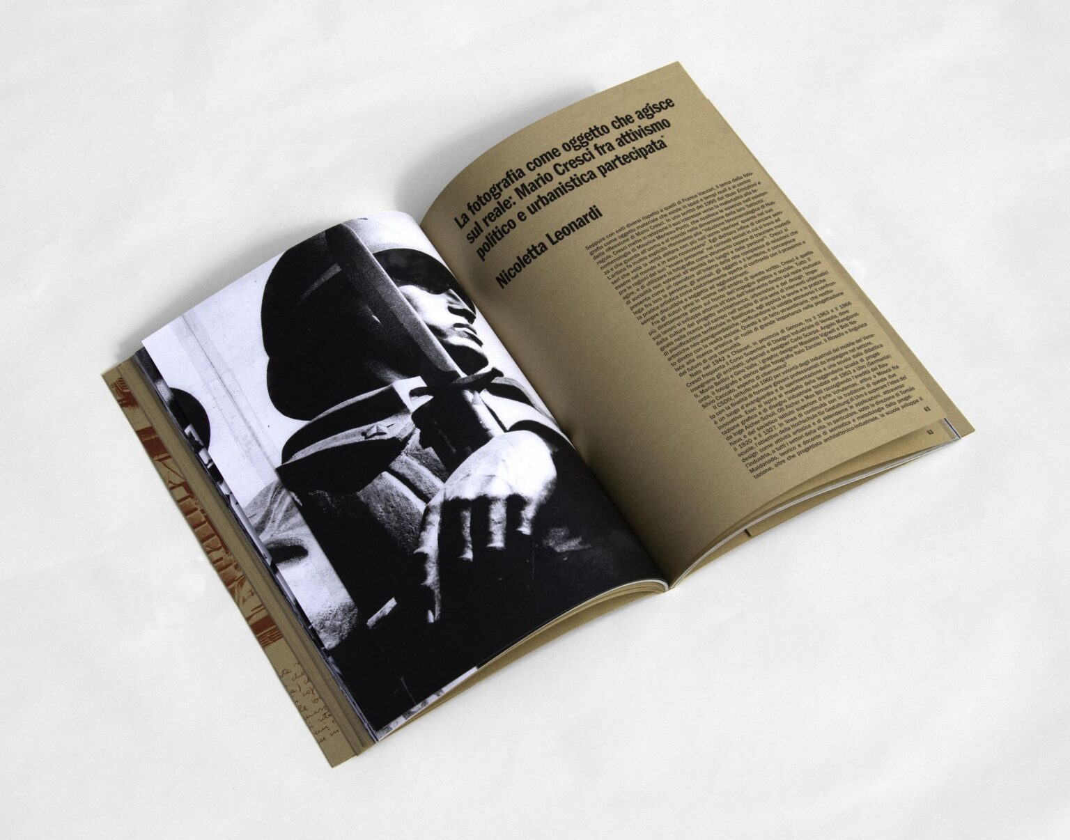 Roma fotografata da Mario Cresci in un libro d’artista | Artribune