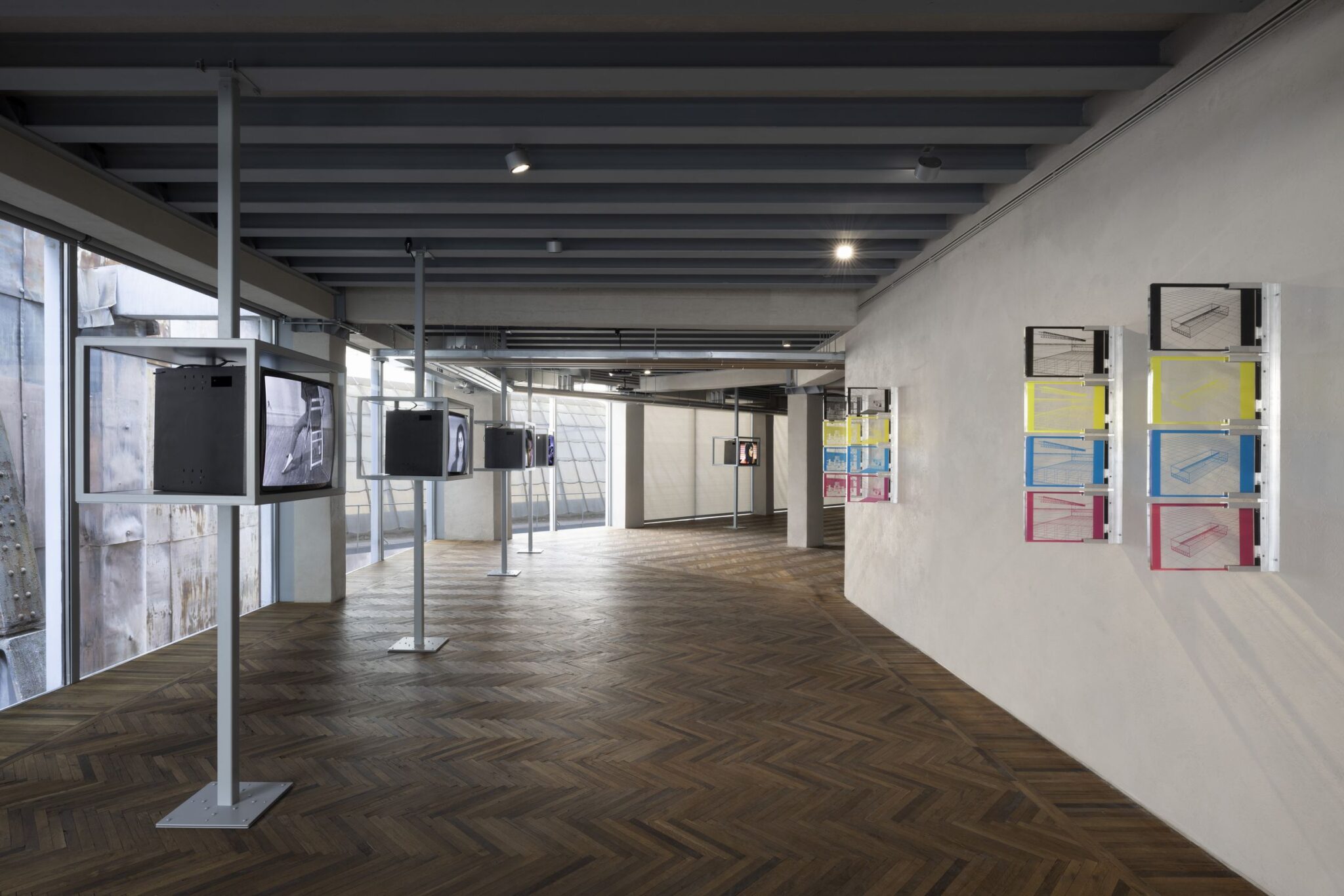 La mostra di Dara Birnbaum all’Osservatorio Prada a Milano | Artribune