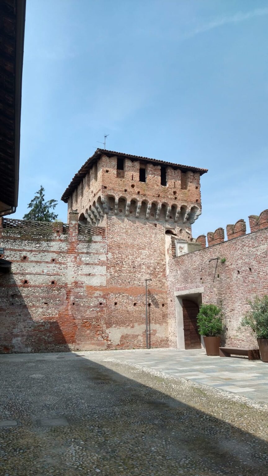 Storia del Castello di Galliate in Piemonte | Artribune