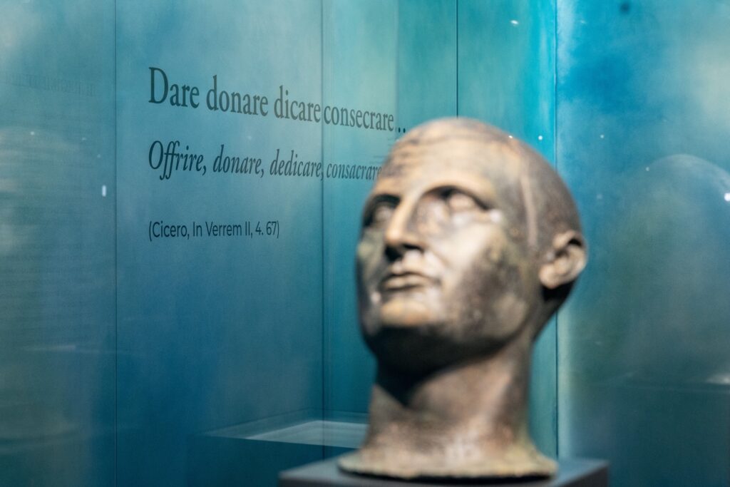 La mostra dei bronzi di San Casciano al Quirinale