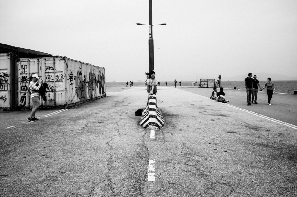 A Milano la mostra di Tanzini sui travel influencer | Artribune