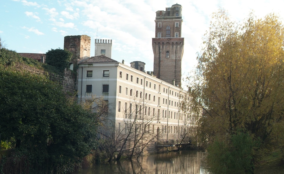 Al Castello Carrarese di Padova apre uno spazio culturale