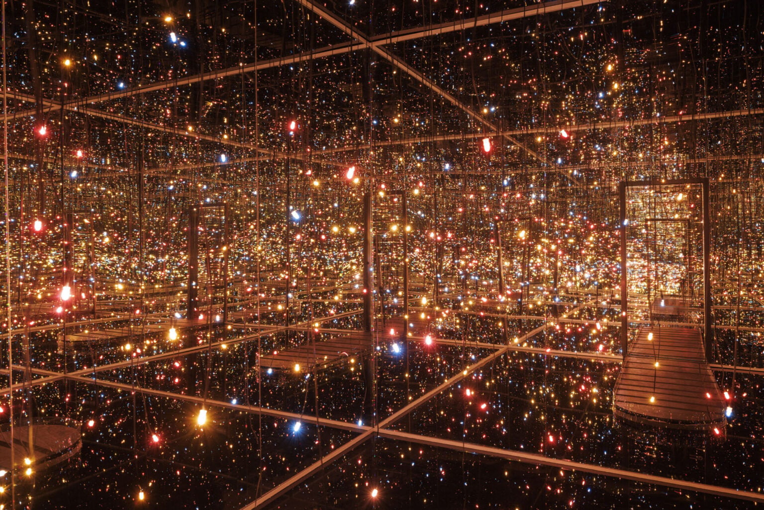 Apre l'attesissima mostra di Yayoi Kusama a Bergamo