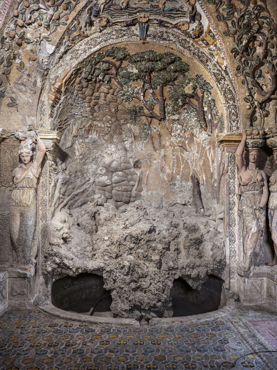 Al via i lavori di restauro della Grotta di Diana a Villa d'Este