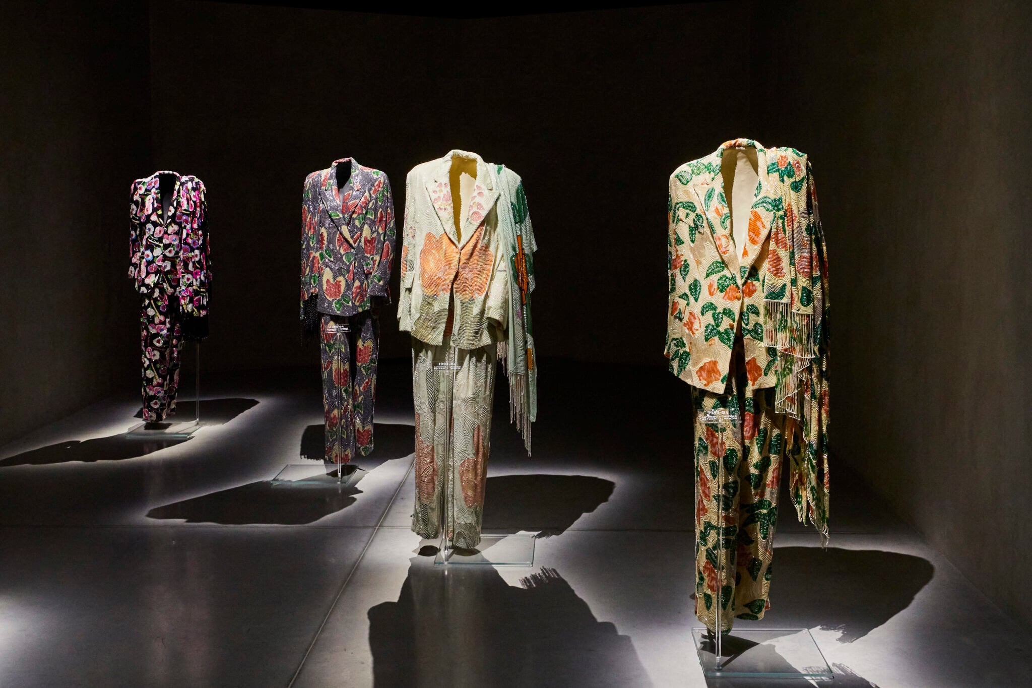 Tutta l’arte contemporanea nella moda di Giorgio Armani. A Milano negli ...