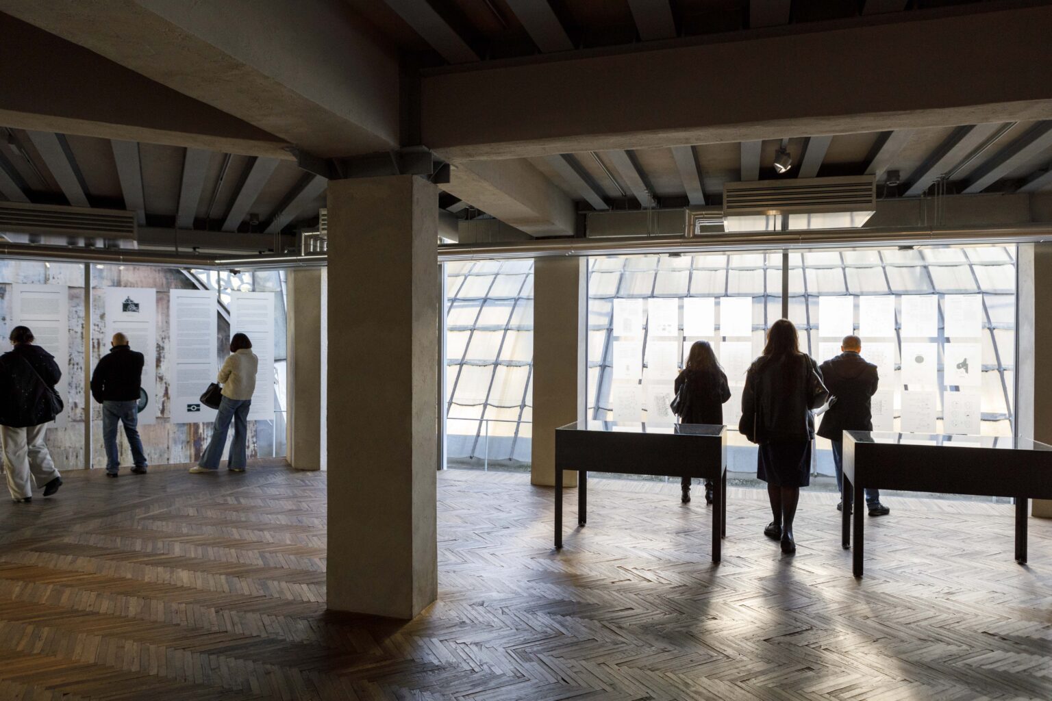Il programma 2024 di mostre nelle sedi di Fondazione Prada