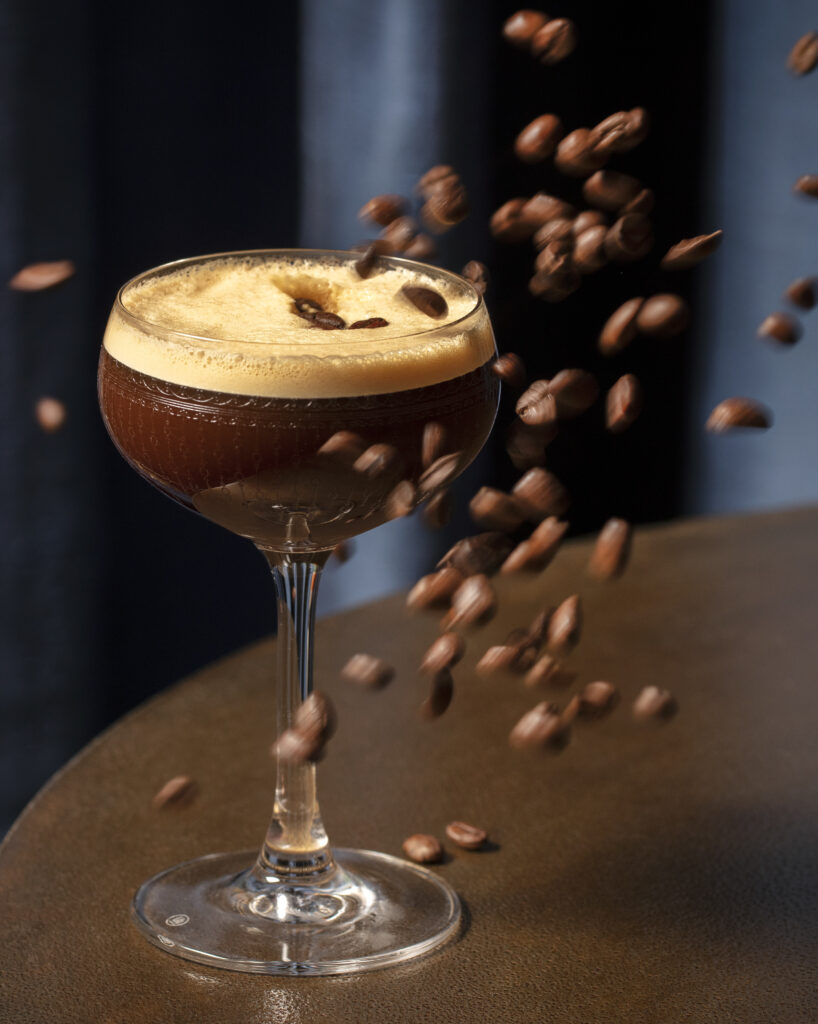 A Bruxelles l’Hotel Amigo dedica un bar a René Magritte