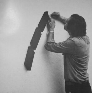 Morto Pino Pinelli, artista siciliano della Pittura Analitica | Artribune
