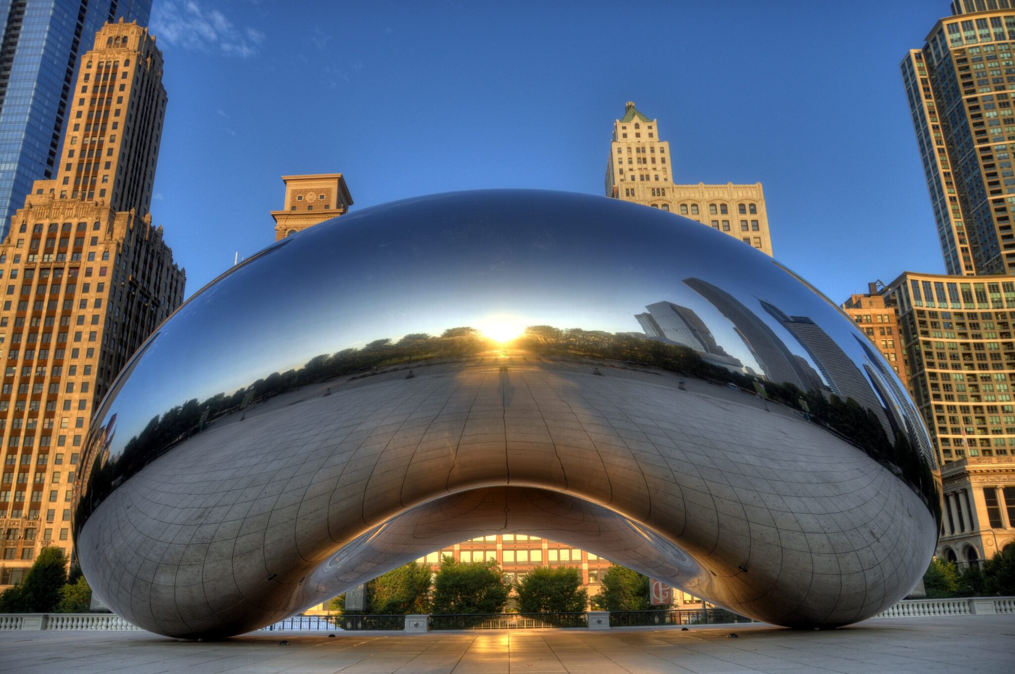 A Chicago riapre la scultura 'Cloud Gate' di Anish Kapoor