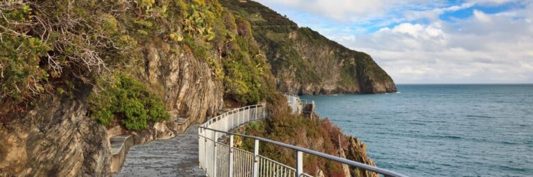 Riapre alle Cinque Terre la via dell'Amore | Artribune