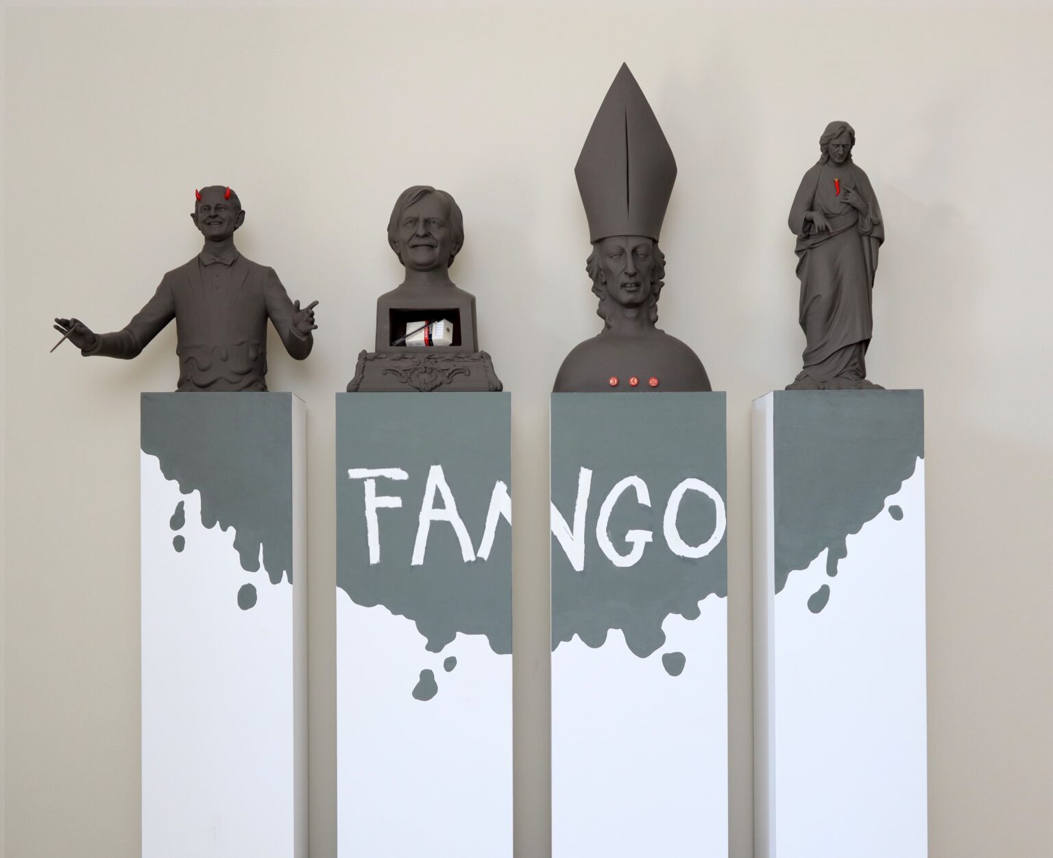 Napoli dedica una mostra agli Squallor