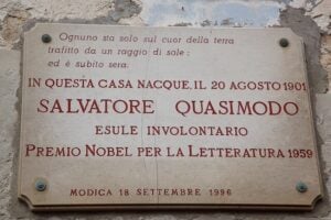 La Regione Sicilia acquista Casa Quasimodo a Modica per valorizzare il ...