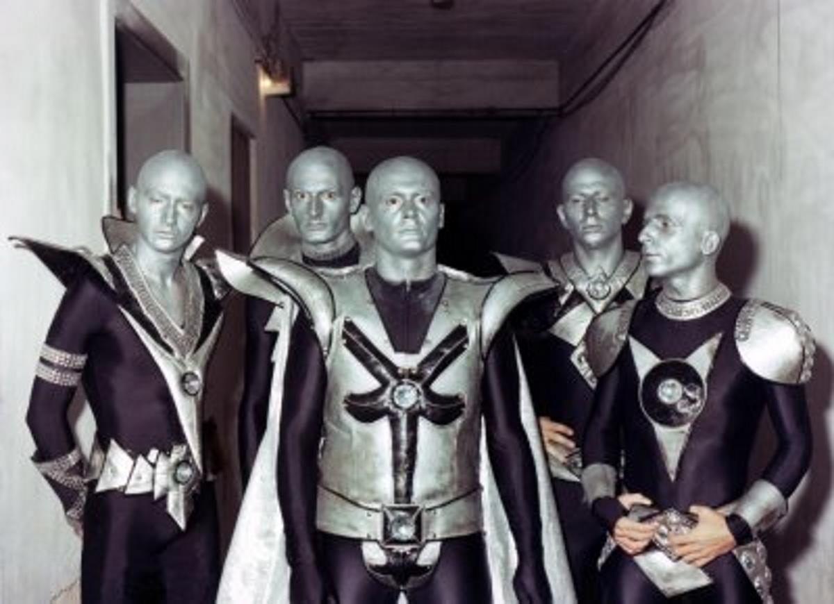 Il tour nei teatri italiani della band francese electrorock dei Rockets ...