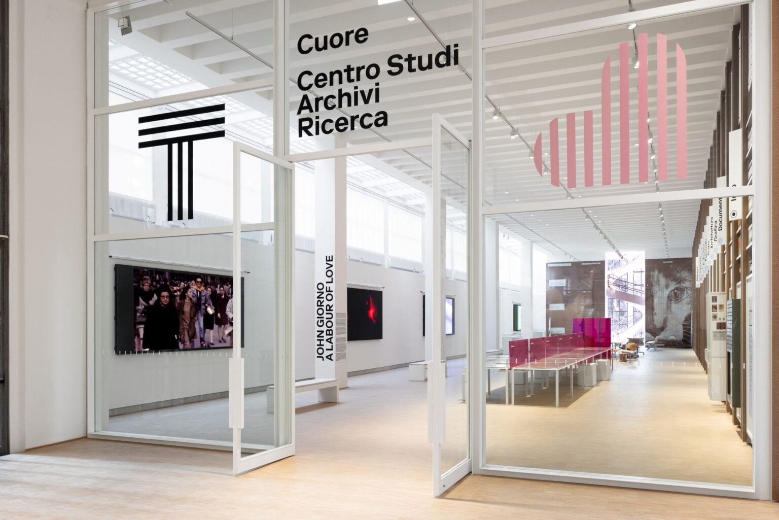 Alla Triennale di Milano la mostra di John Giorno