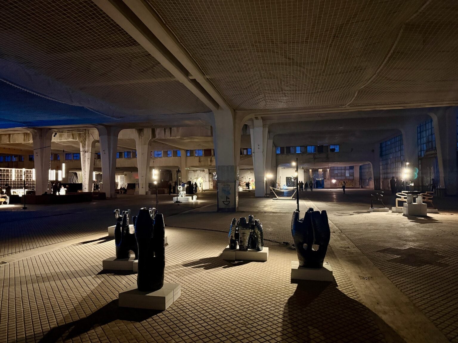 Macao, Vocla e Viale Molise 68. La storiaccia della Milano Design Week ...