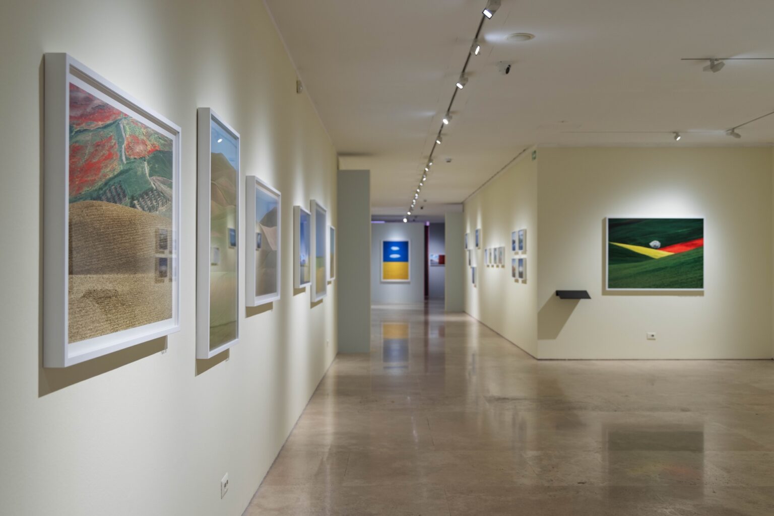 La mostra del fotografo Franco Fontana all’Ara Pacis di Roma | Artribune