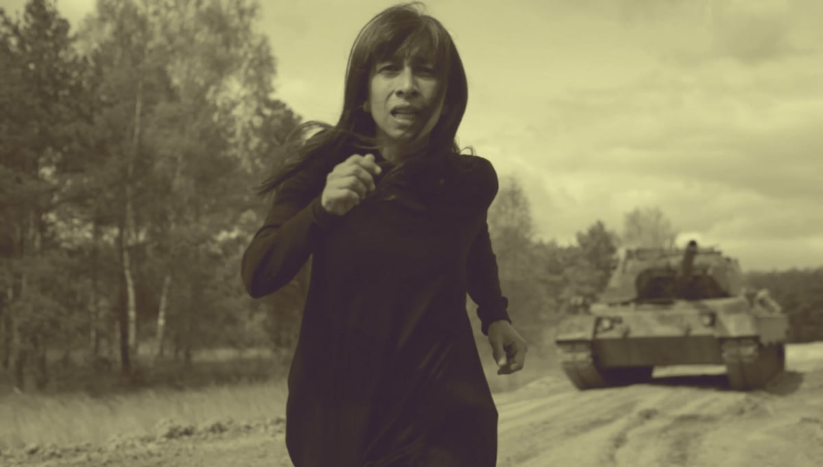 Regina José Galindo - La Sombra | Artribune